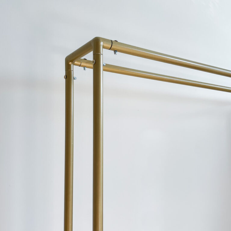 Pulmakaar 'GOLDIE' | DecoRento